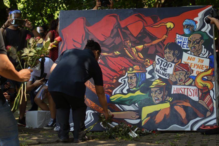 IN PHOTOS: Groups honor 'frontliners' on National Heroes Day